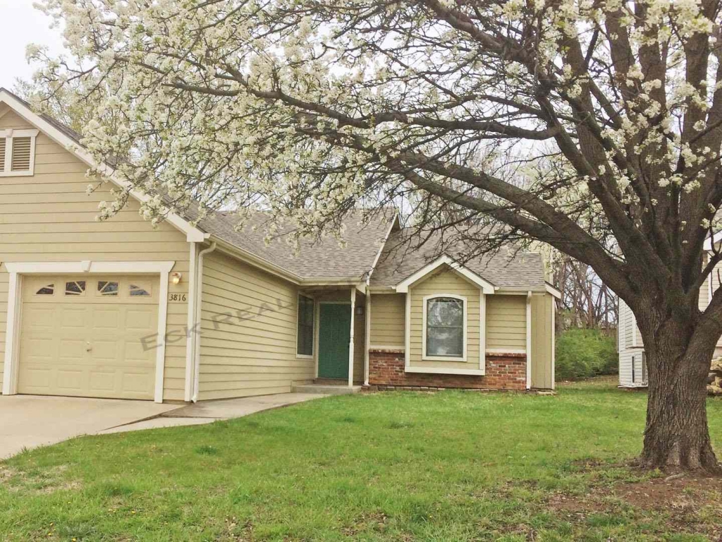 Available Houses & Duplexes – Eck Real Estate Property Services